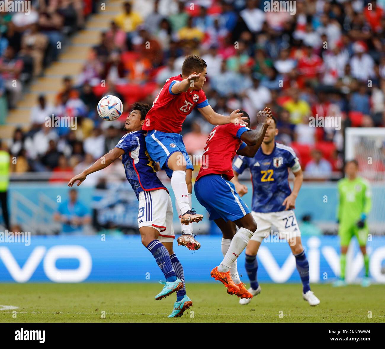 Al Rayyan, Qatar. 27th Nov, 2022. Morita Hidemasa (L) of Japan vies with Brandon Aguilera (C) of ...