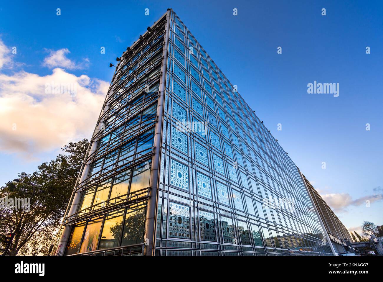 Exterior of the Institut du Monde Arabe (Arab World Institute), Paris ...