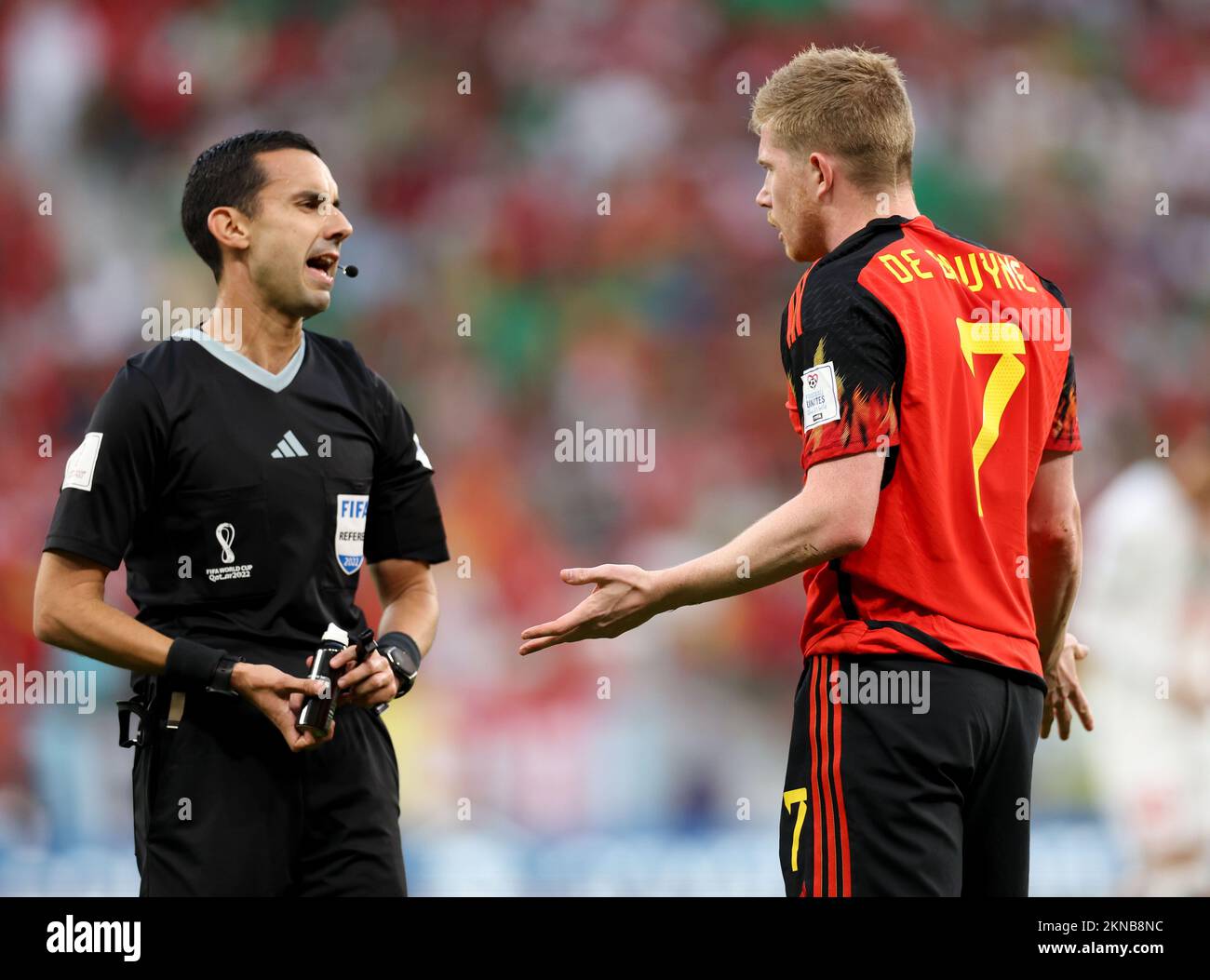 Referee cesar ramos hi-res stock photography and images - Alamy