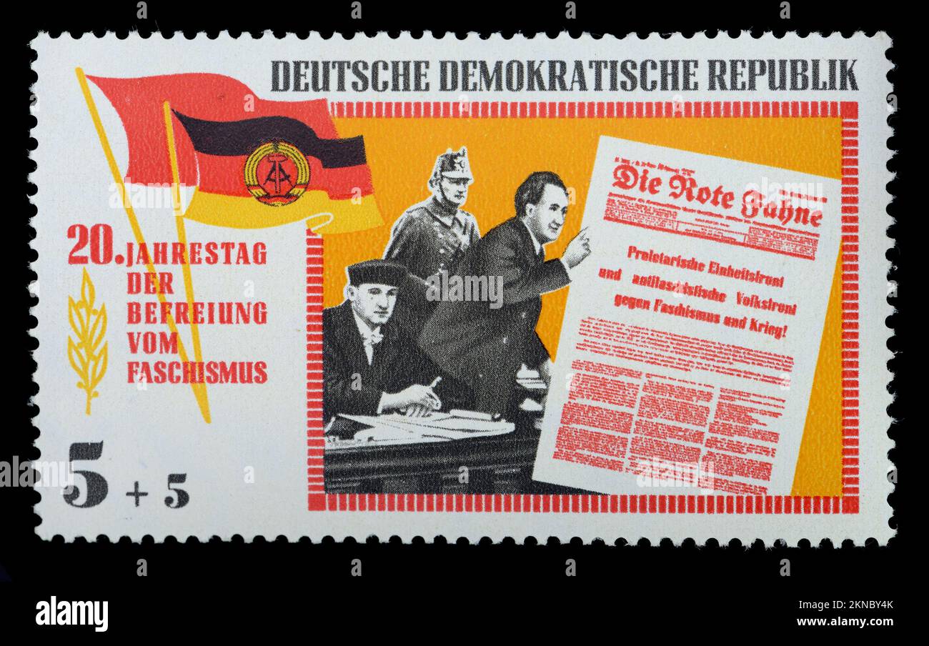 German reich flag hi-res stock photography and images - Alamy