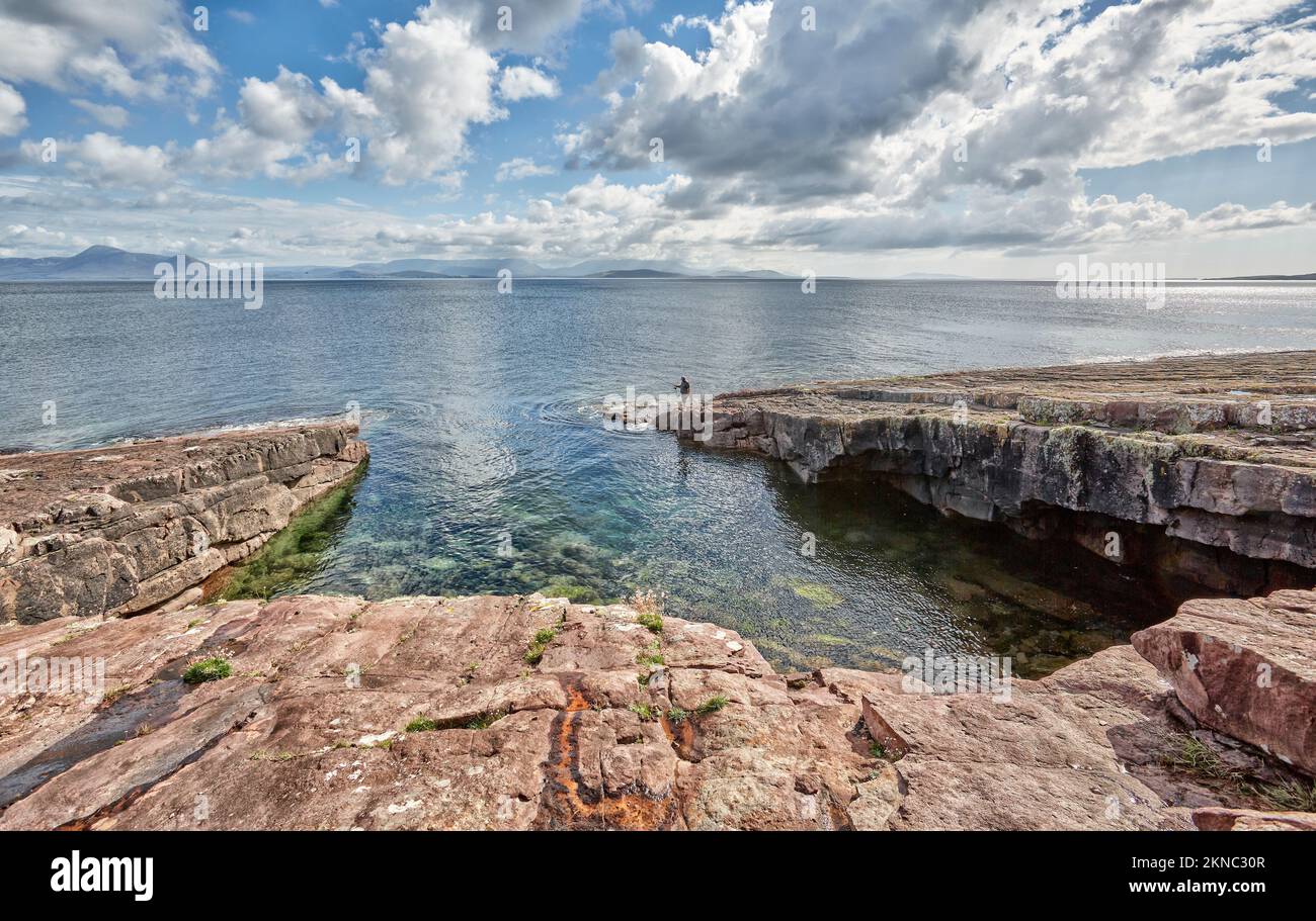Wild rock cliffs of Currane, Republic of Ireland, County Galway Stock ...