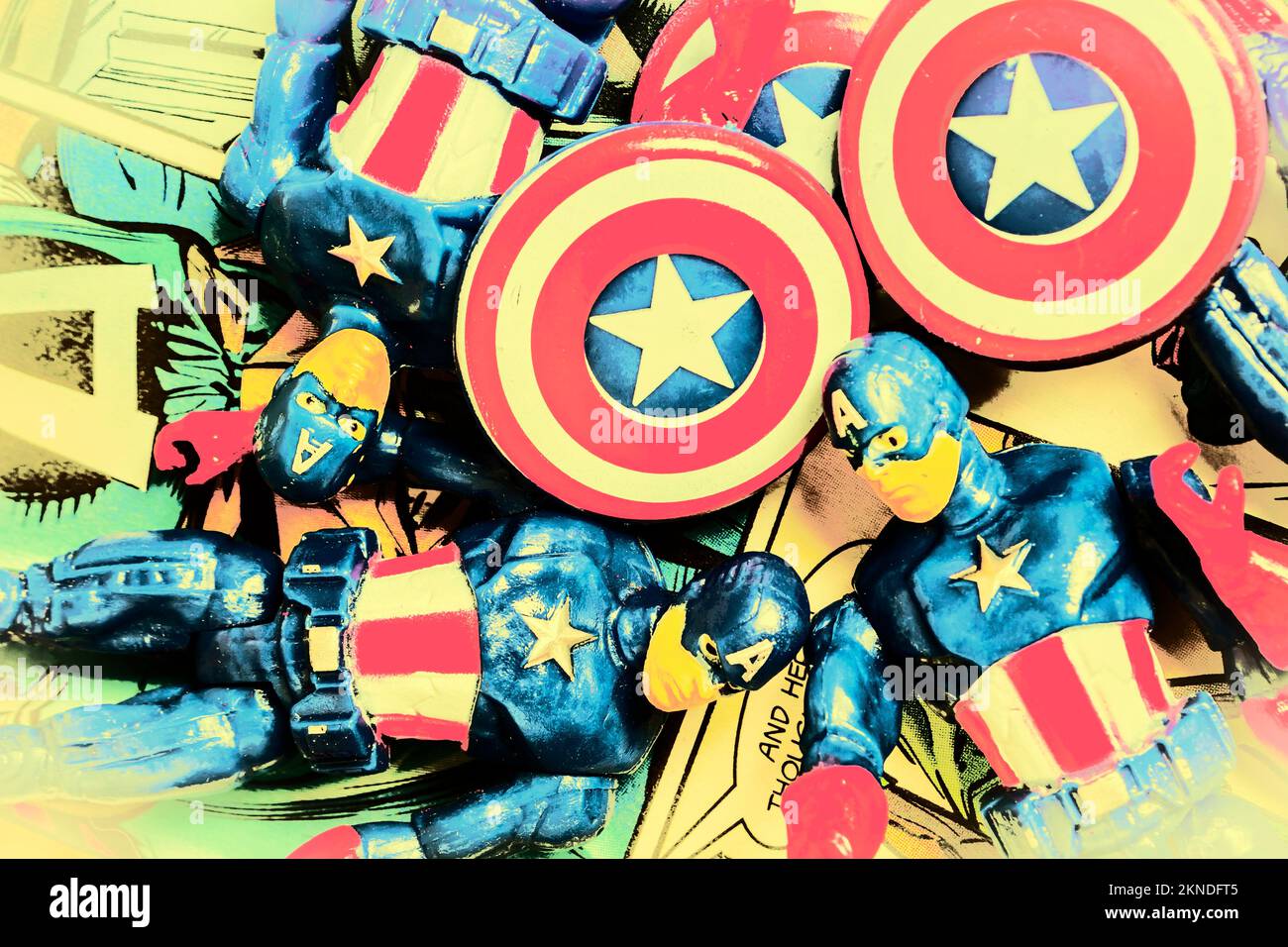 Avengers marvel models hi-res stock photography and images - Alamy