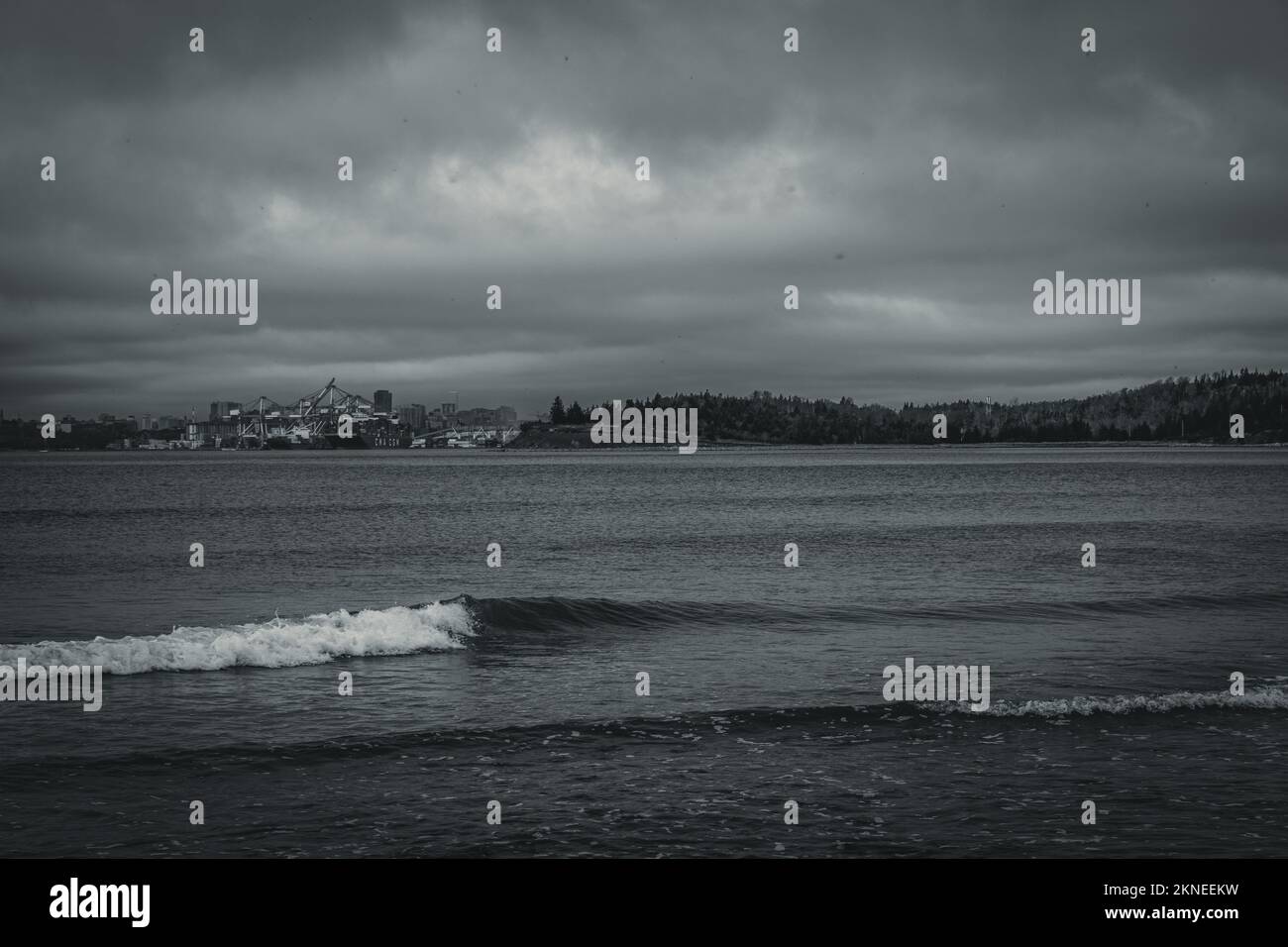 South end container terminal hi-res stock photography and images - Alamy