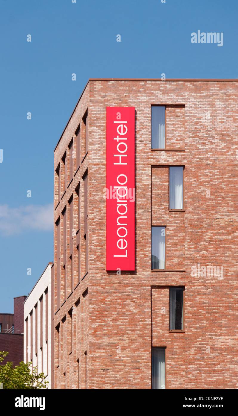 Leonardo logo hi-res stock photography and images - Alamy