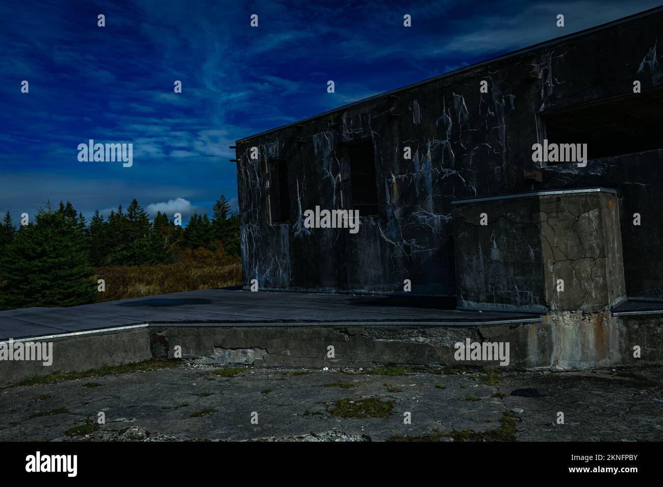 Radar Building in Fort McNab National Historic Site McNabs Island, Nova ...