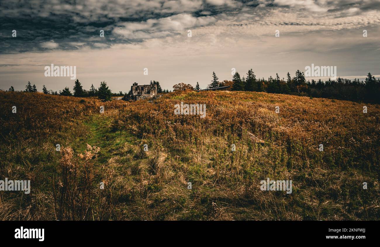 Gun Emplacements 3 and 4, Radar Building, Left Magazine and Crew ...