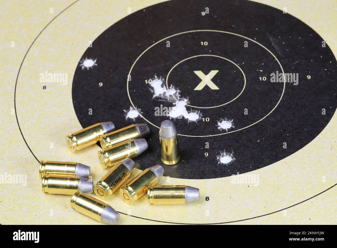 bullet 9mm LSWC (Lead Semi wadcutter) with brass shell and shooting ...