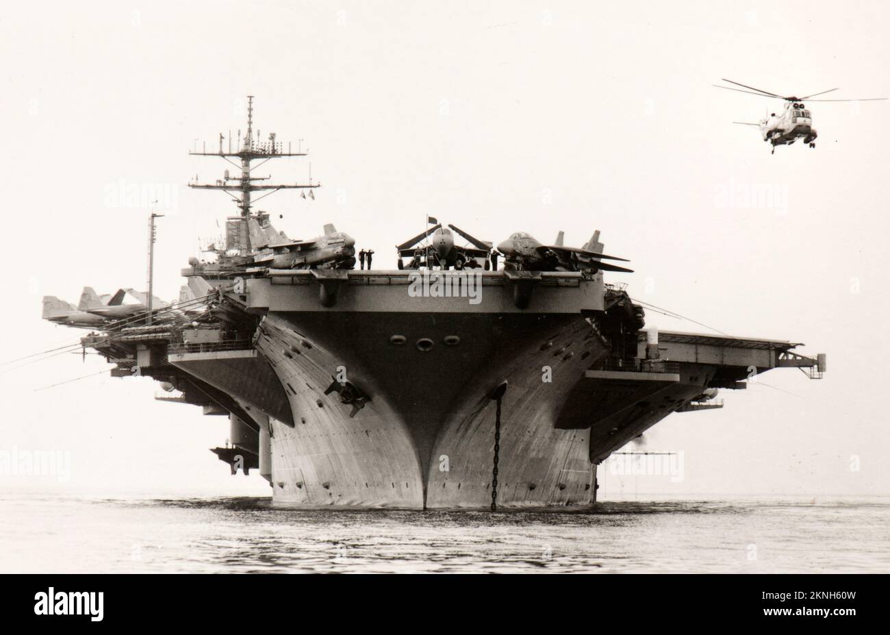 1980s navy ship hi-res stock photography and images - Alamy 1980s navy ship hi-res stock photography and images - Alamy