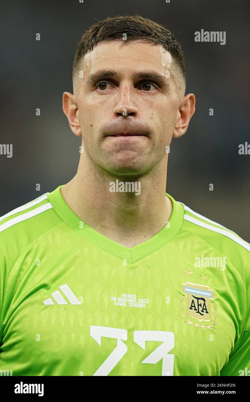 LUSAIL, QATAR - NOVEMBER 26: Player of Argentina Emiliano Martínez ...