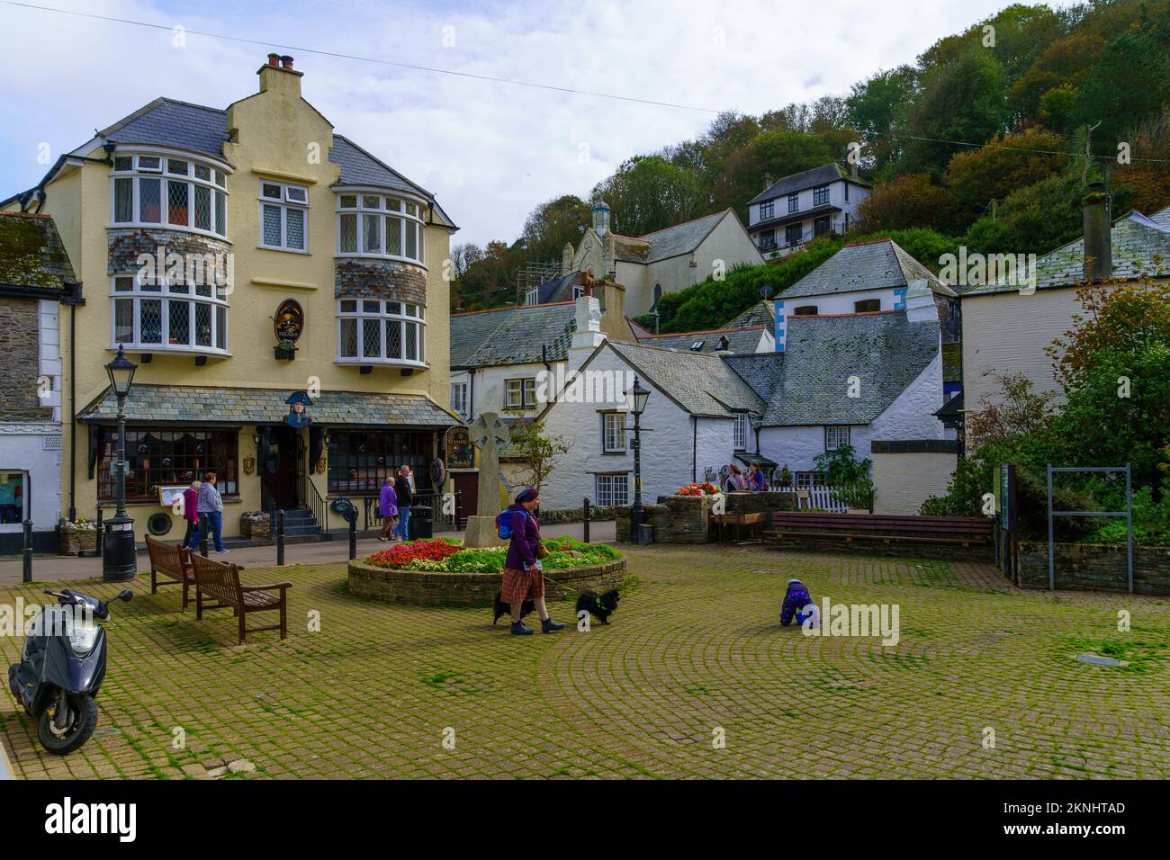 Polperro, UK - October 16, 2022: View of a square in the fishing ...