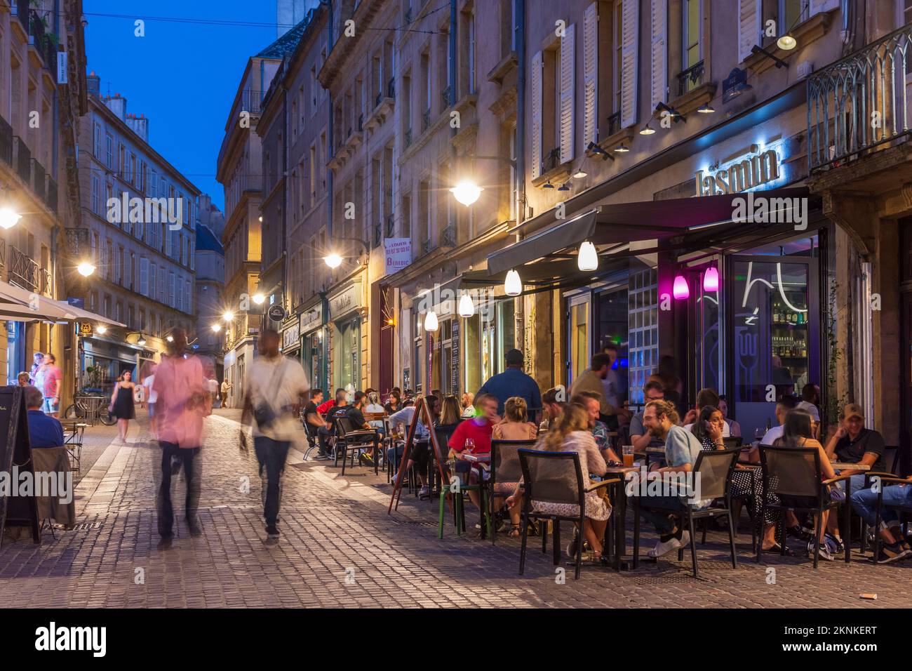 Metz: restaurant in Old Town in Lorraine (Lothringen), Moselle (Mosel ...