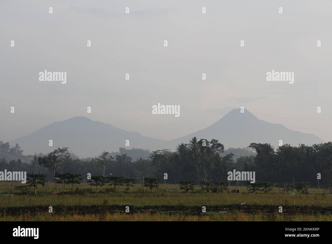 A landscape view of the Mount Merapi, Gunung Merapi Stock Photo - Alamy