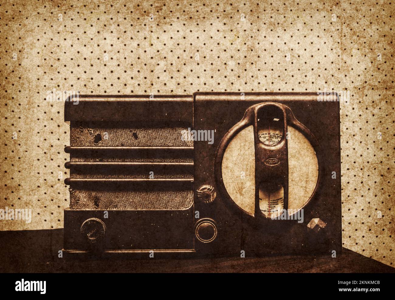 Classical music radio station hi-res stock photography and images - Alamy