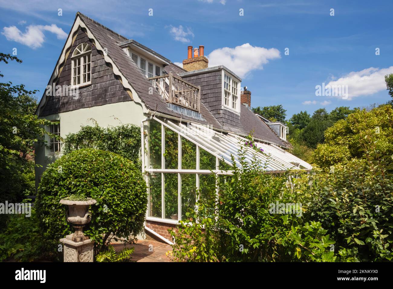 Virginia woolf home hi-res stock photography and images - Alamy