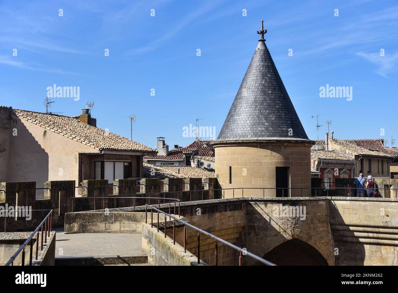 Olite, Spain - Aug 31, 2022: Palace of the Kings of Navarre of Olite ...