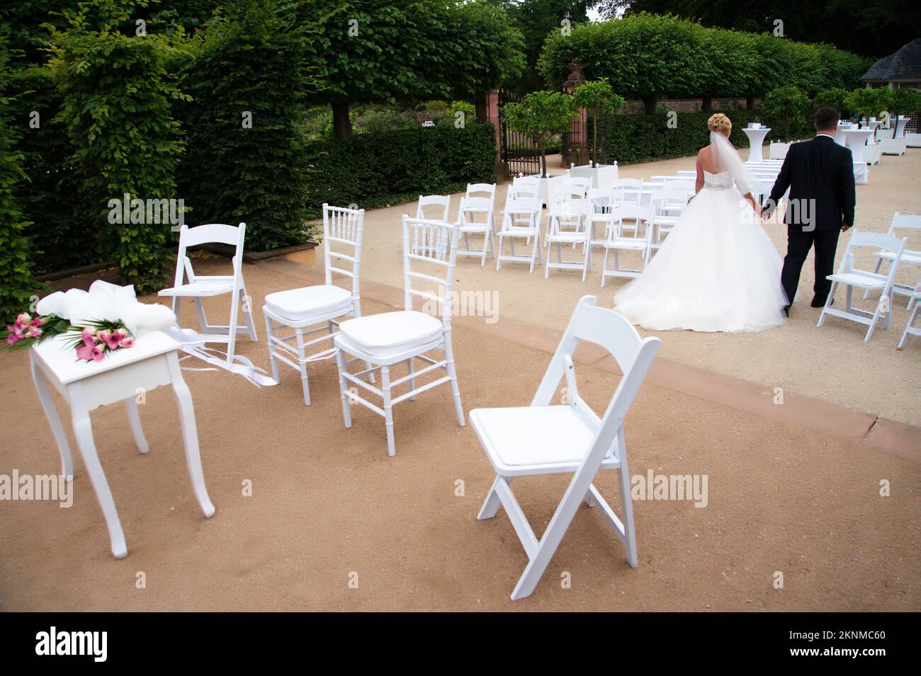 Arranged marriage bride hi-res stock photography and images - Alamy