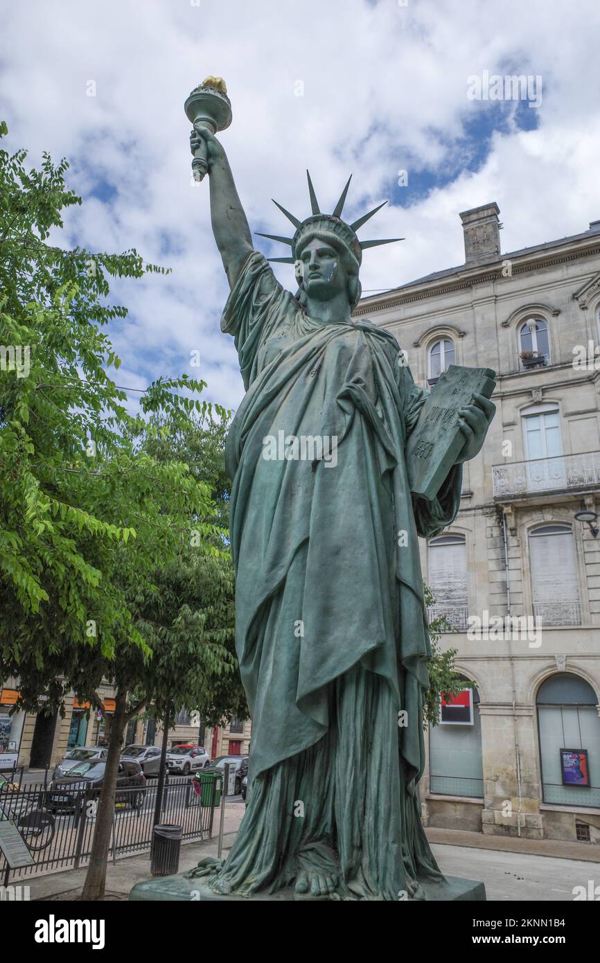 Bordeaux, France - 26 July, 2022: Statue of Liberty replica in Place ...