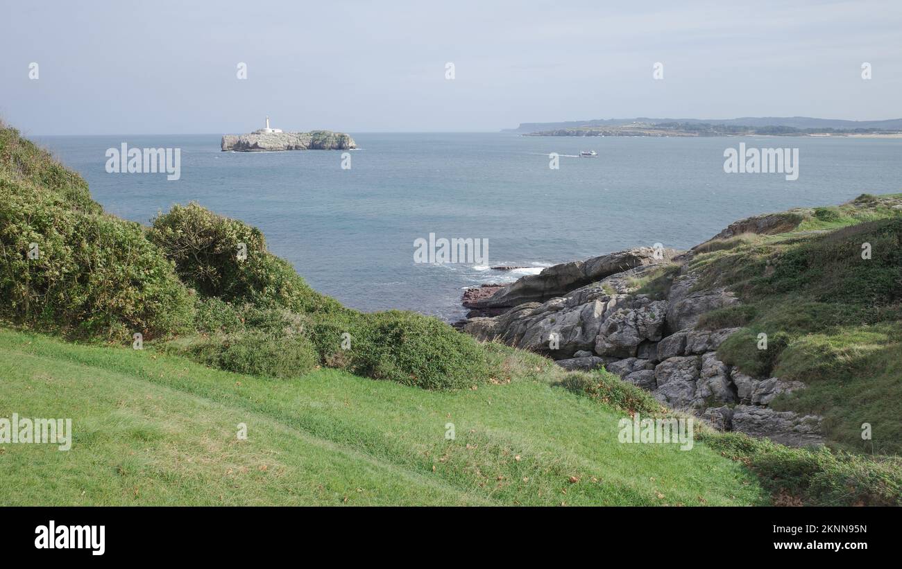 Santander, Spain - 31 Oct, 2022: Faro de la Isla de Mouro from the ...