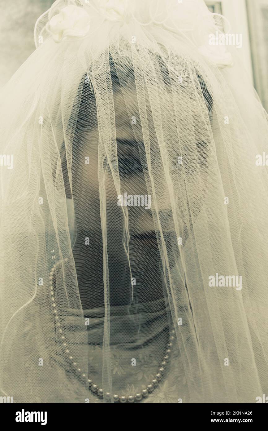 Veiled female plastic hi-res stock photography and images - Alamy