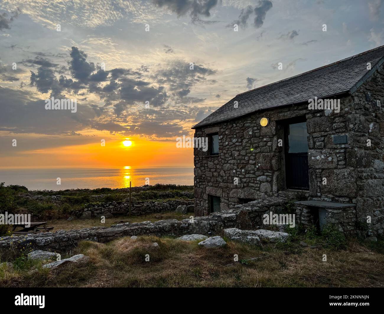 Walksinature hi-res stock photography and images - Alamy