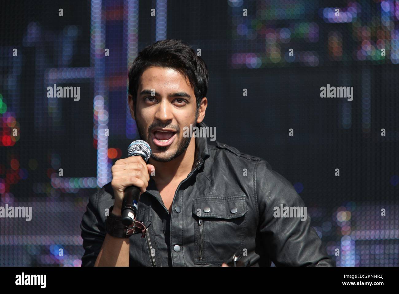 Indian canadian singer hi-res stock photography and images - Alamy