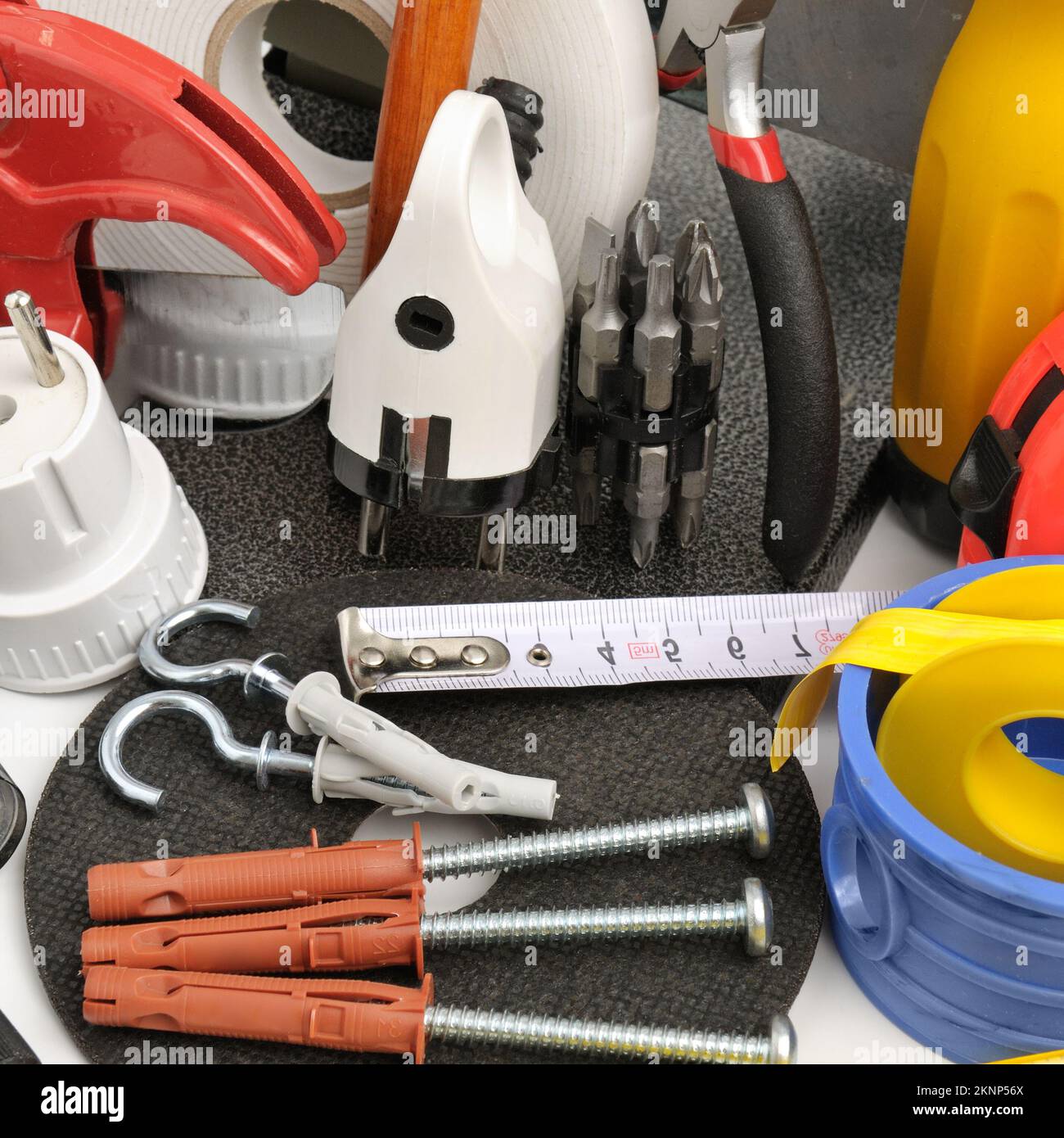 Wire collection hi-res stock photography and images - Alamy