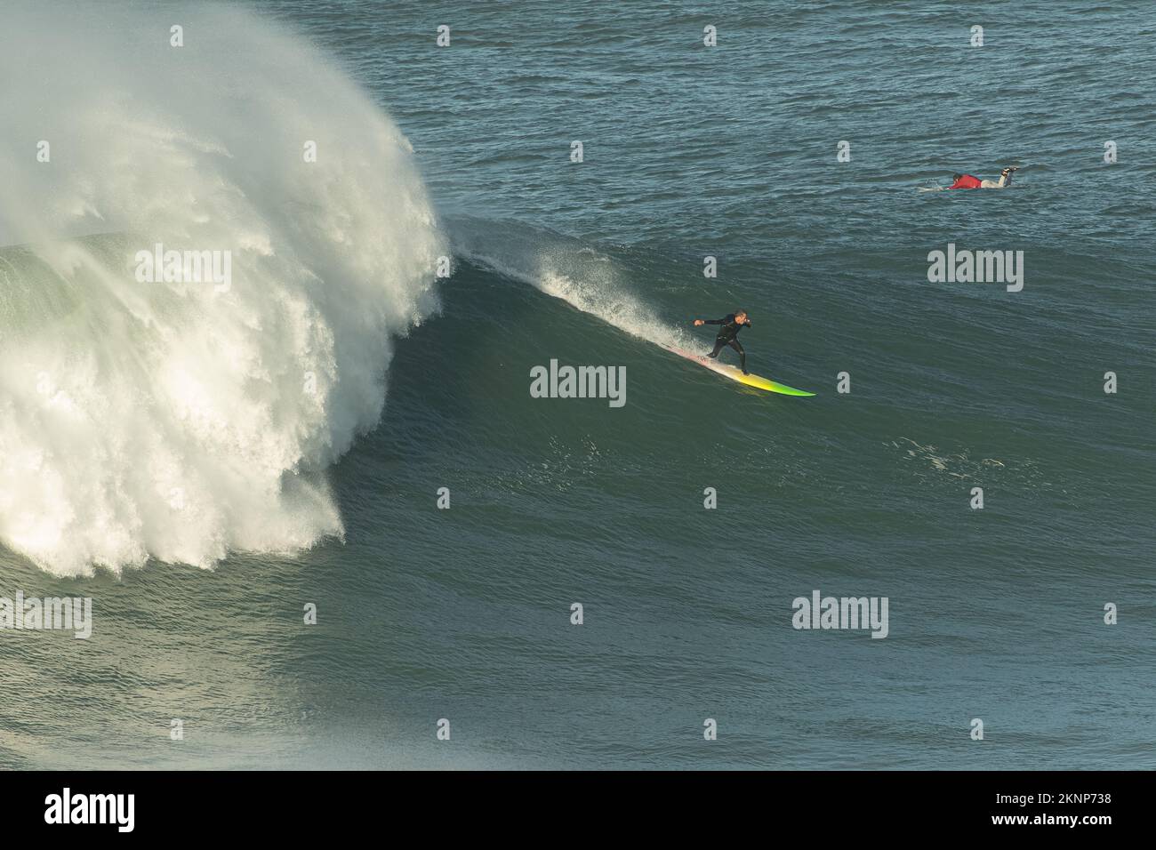 Tow-in Surf or Big Wave Surf at Praia do Norte, Nazaré, Portugal Stock ...