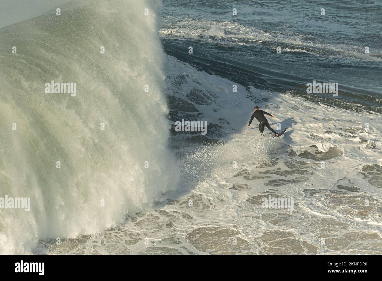 Tow-in Surf or Big Wave Surf at Praia do Norte, Nazaré, Portugal Stock ...