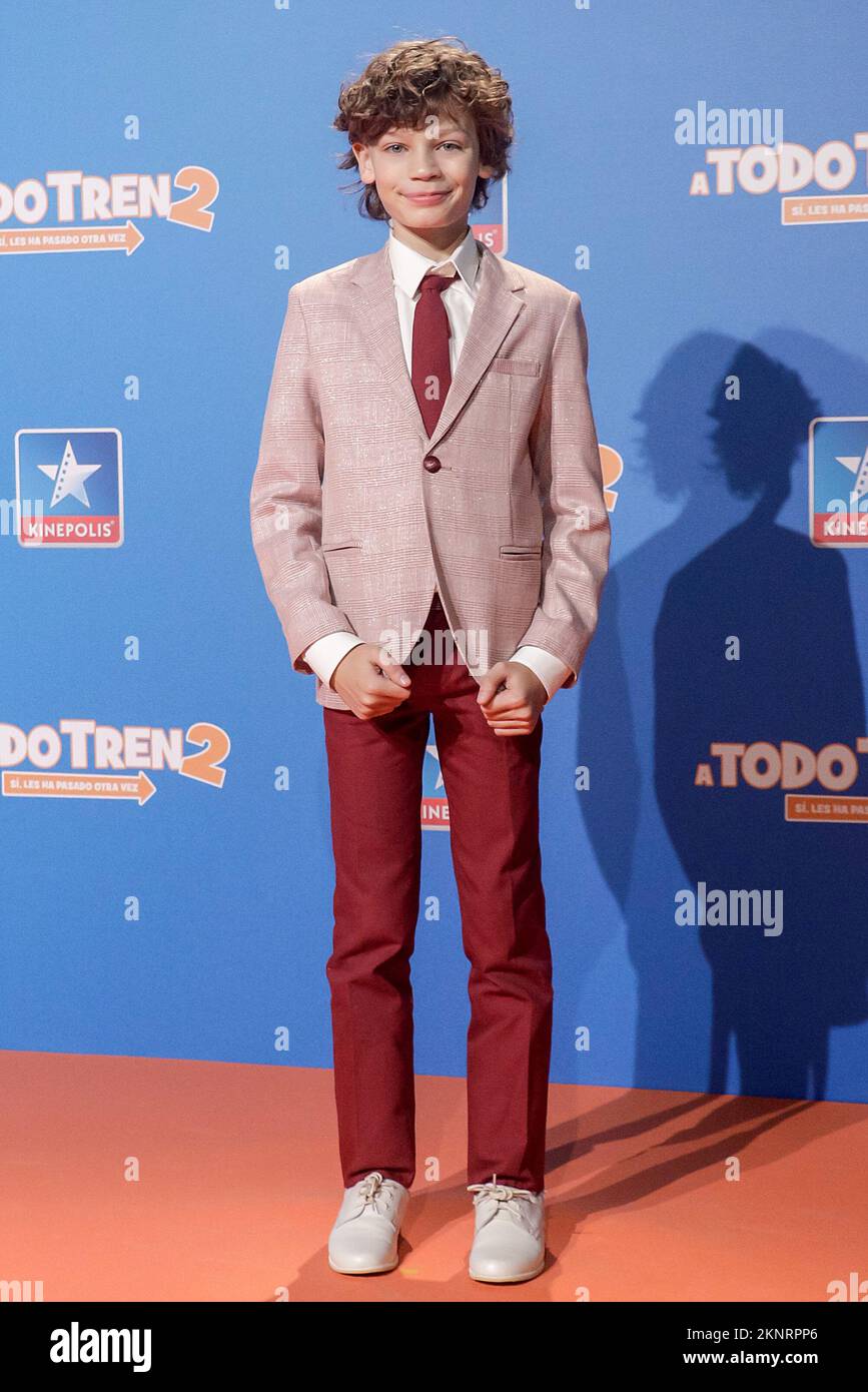 Alan Miranda attends the film photocall for "A Todo Tren 2". November ...