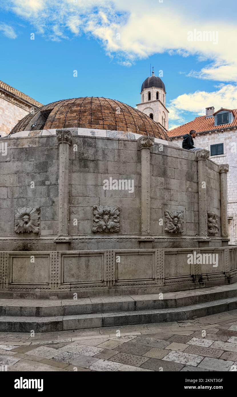 Great fountain of onofrio hi-res stock photography and images - Alamy