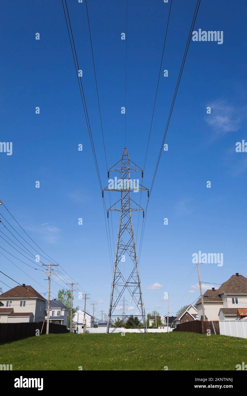 Hydro electric lines quebec hi-res stock photography and images - Alamy
