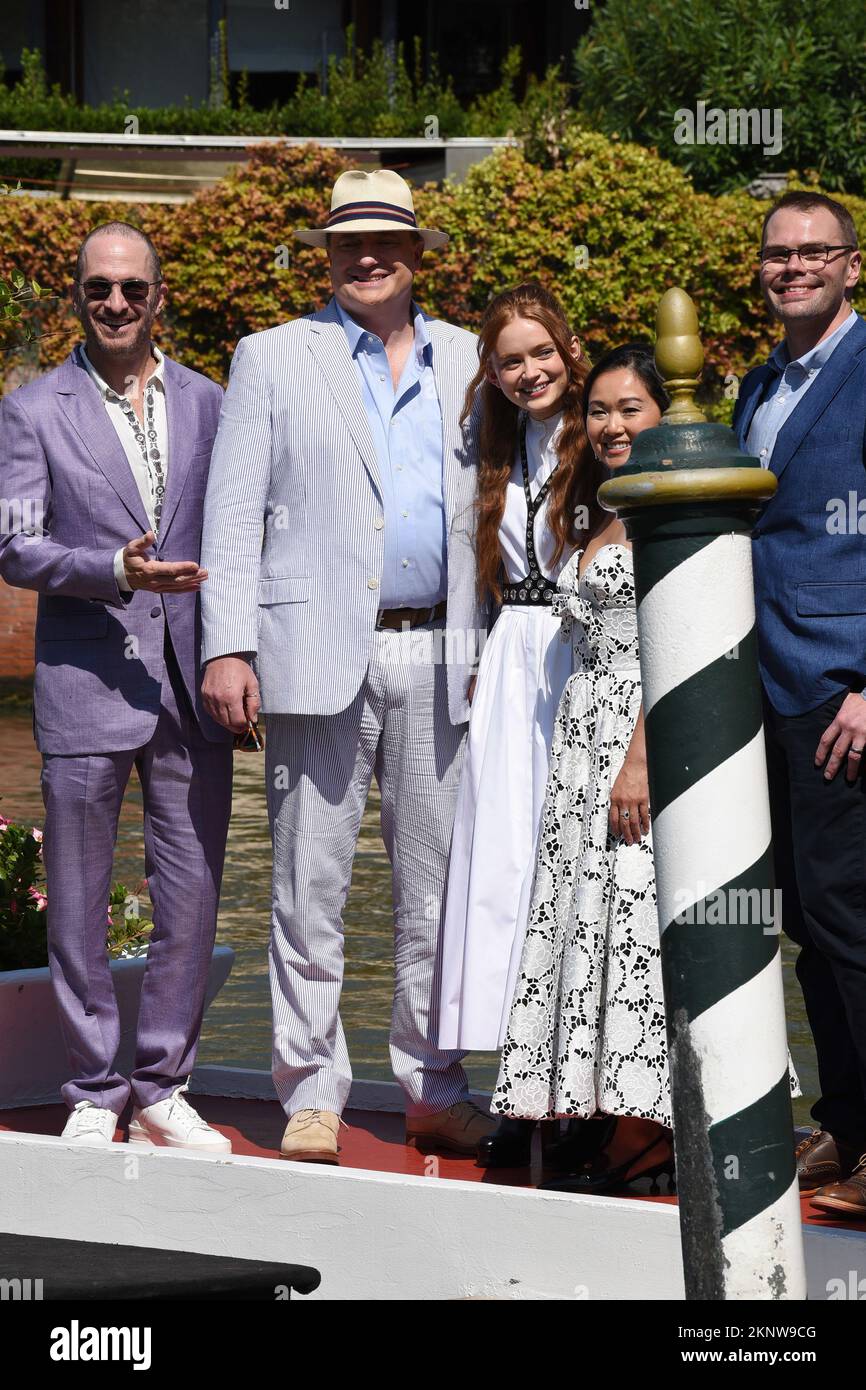 Venice 79, day 5 arrive at Darsena with The Wale cast In photo: ty ...