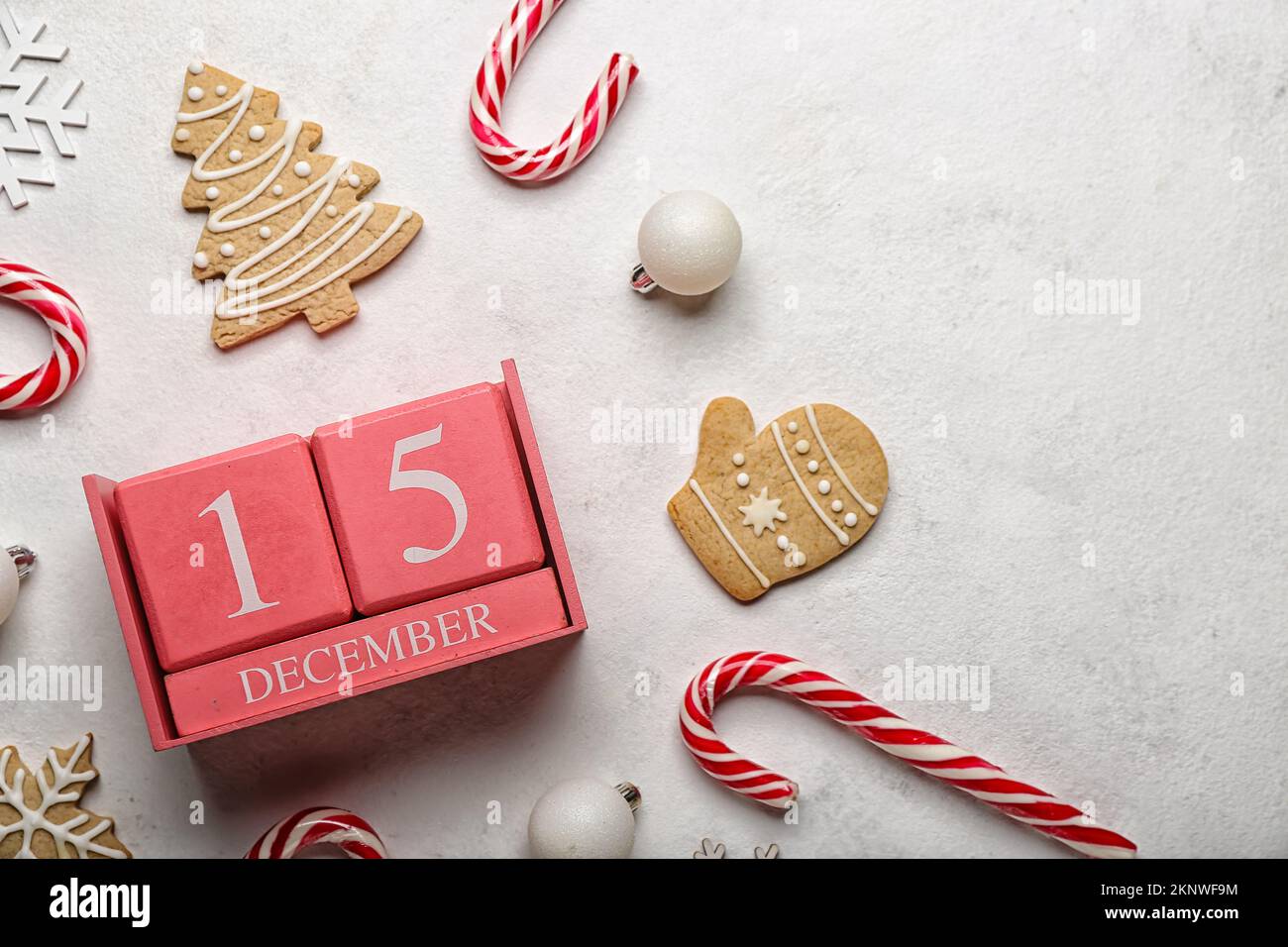 15 object balls hi-res stock photography and images - Alamy