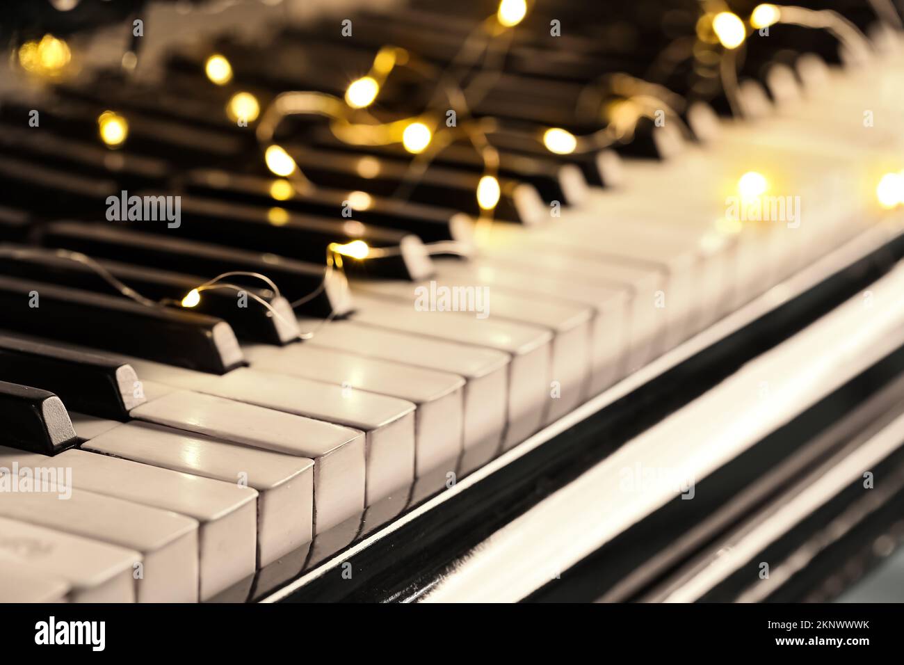 Glowing keys hi-res stock photography and images - Alamy