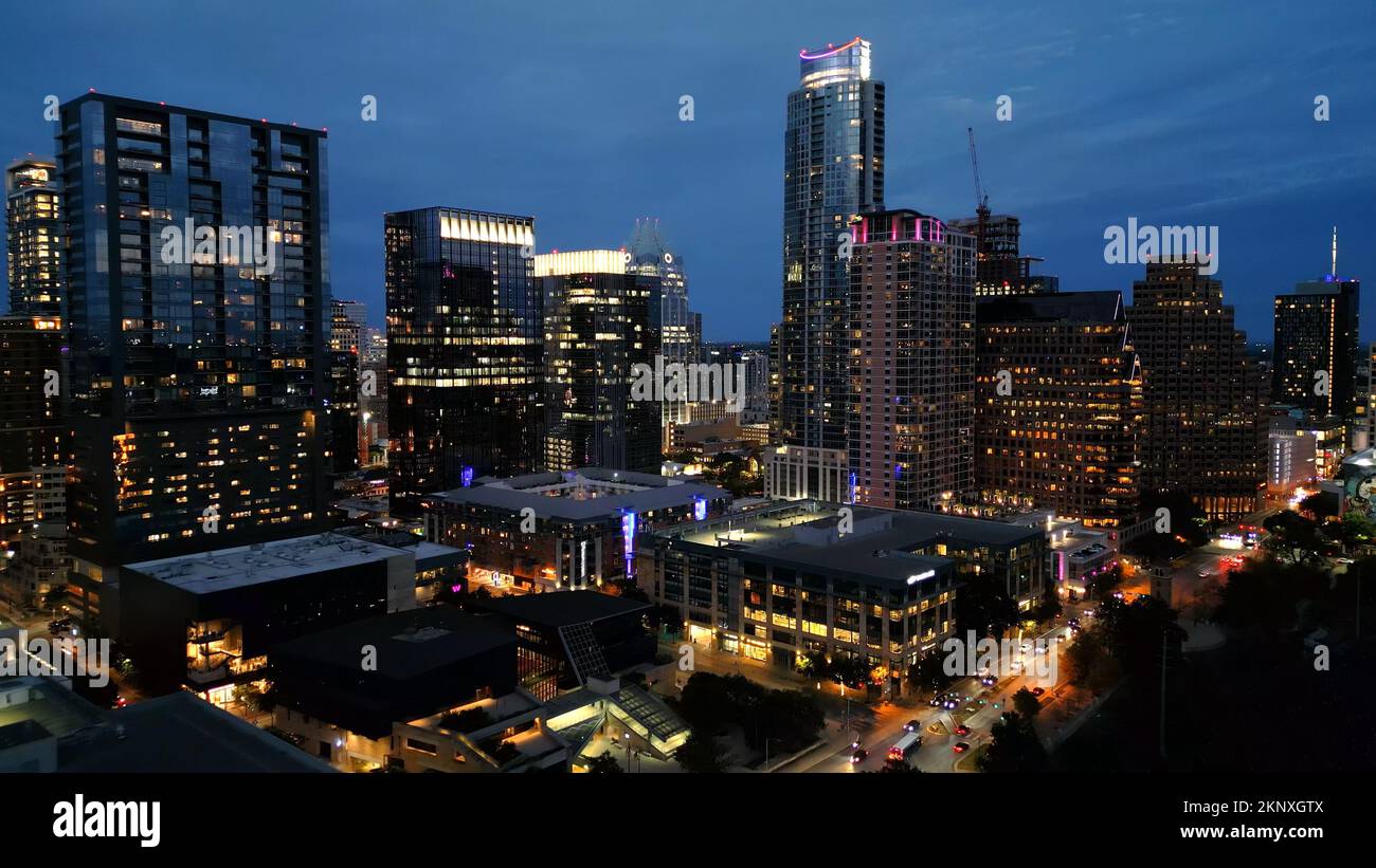 Houston night aerial hi-res stock photography and images - Alamy