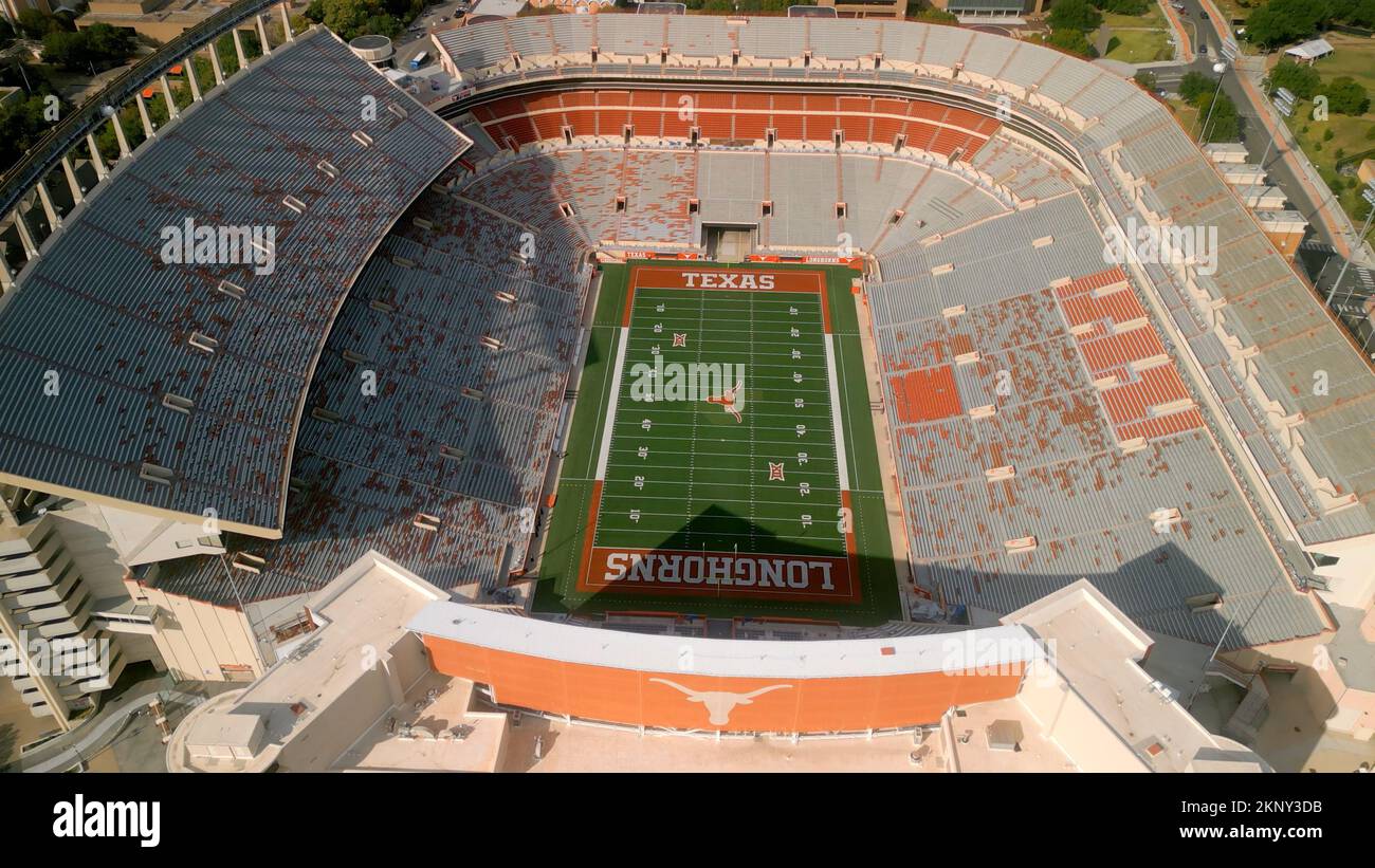 Darrell K Royal-Texas Memorial Stadium - home of the Longhorns Football ...