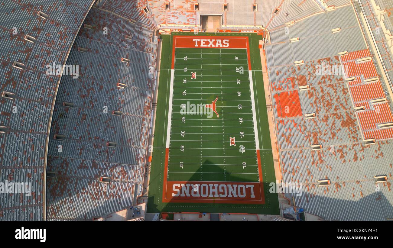 Darrell K Royal-Texas Memorial Stadium - home of the Longhorns Football ...