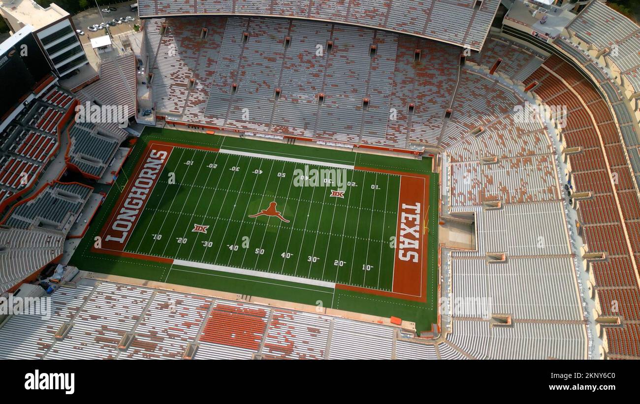 Darrell K Royal-Texas Memorial Stadium - home of the Longhorns Football ...