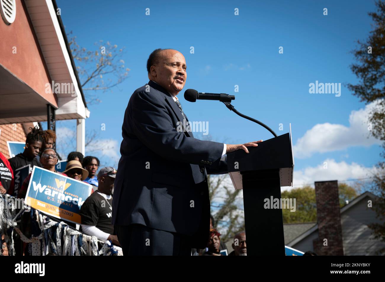Atlanta, Georgia, USA. 27th Nov, 2022. Hundreds of supporters for ...
