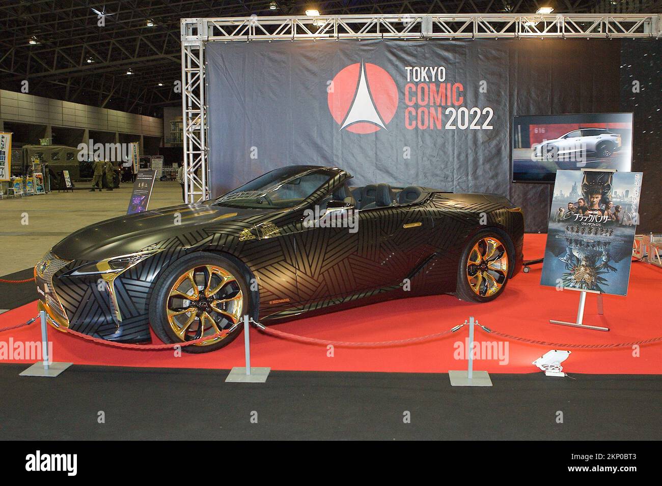 Black panther comic convention hi-res stock photography and images - Alamy