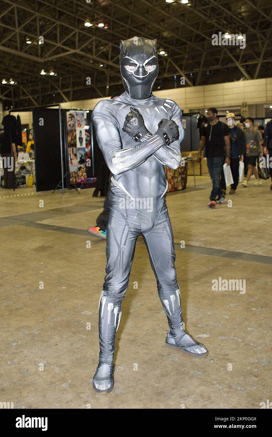 Chiba, Japan. 25th Nov, 2022. Cosplayer, November 25, 2022 - Event ...