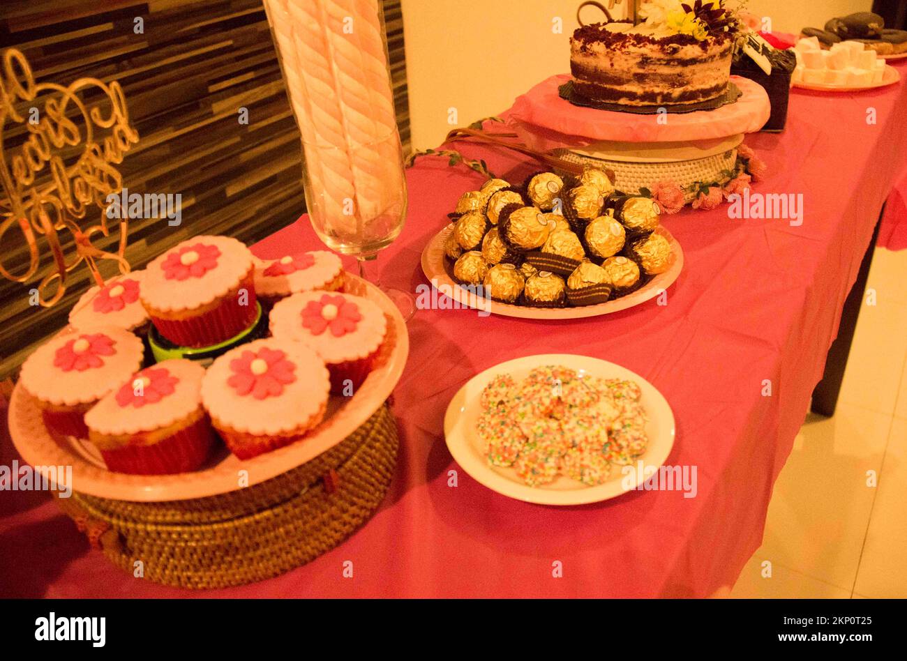 Birthday Decoration Setup, Cakes Stock Photo - Alamy
