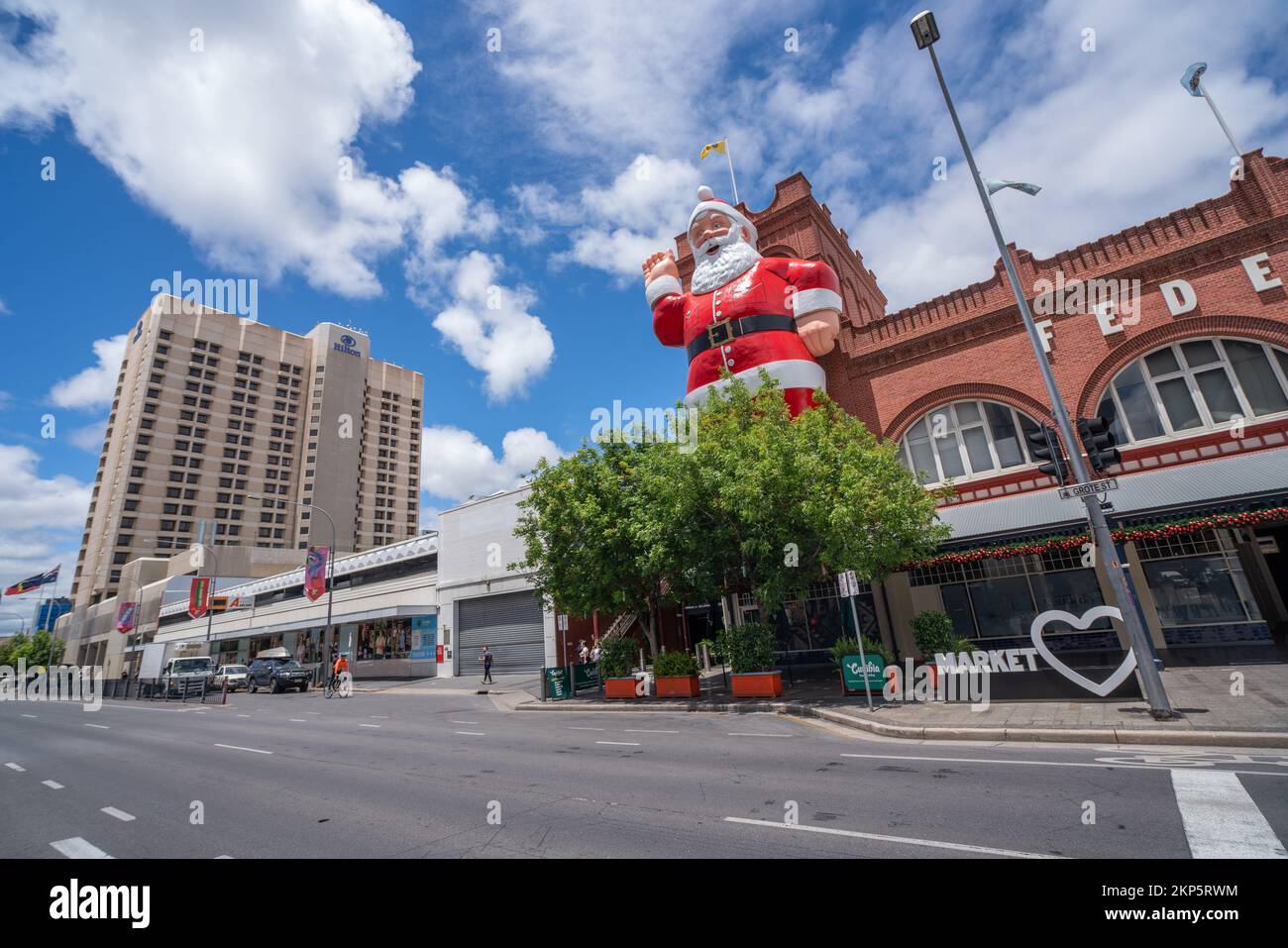 Adelaide, Australia. 28 November 2022. A 16 metre giant smiling Father ...