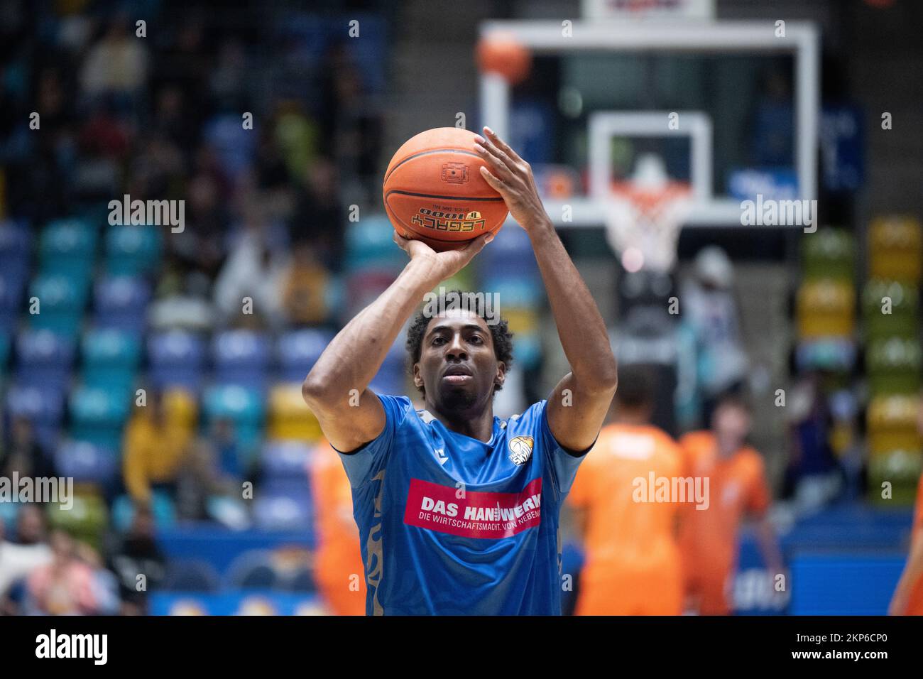 27 November 2022, Hessen, Frankfurt/Main: Basketball: Bundesliga ...