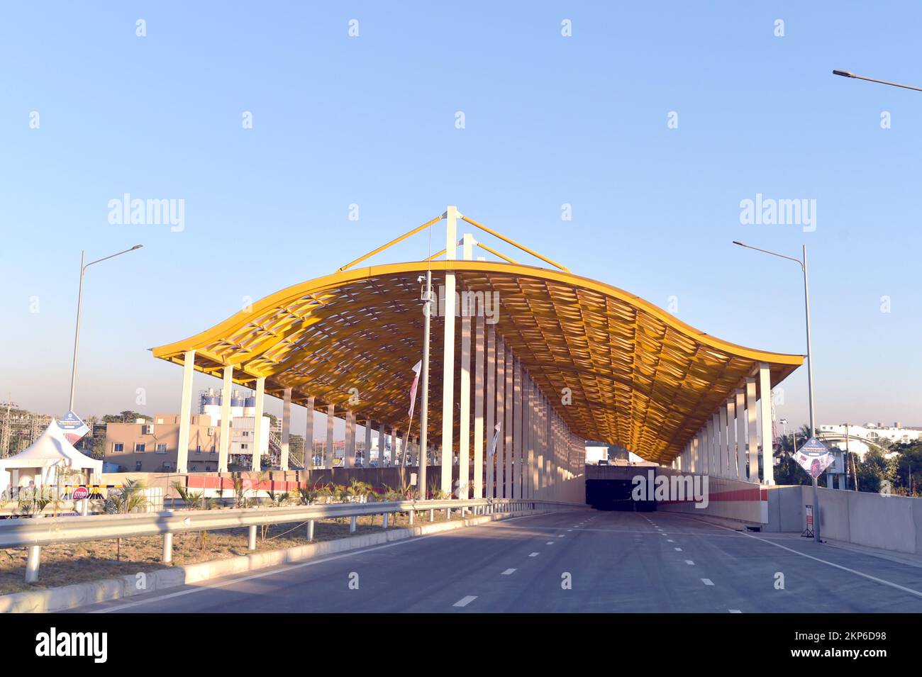 Chattogram gate hi-res stock photography and images - Alamy