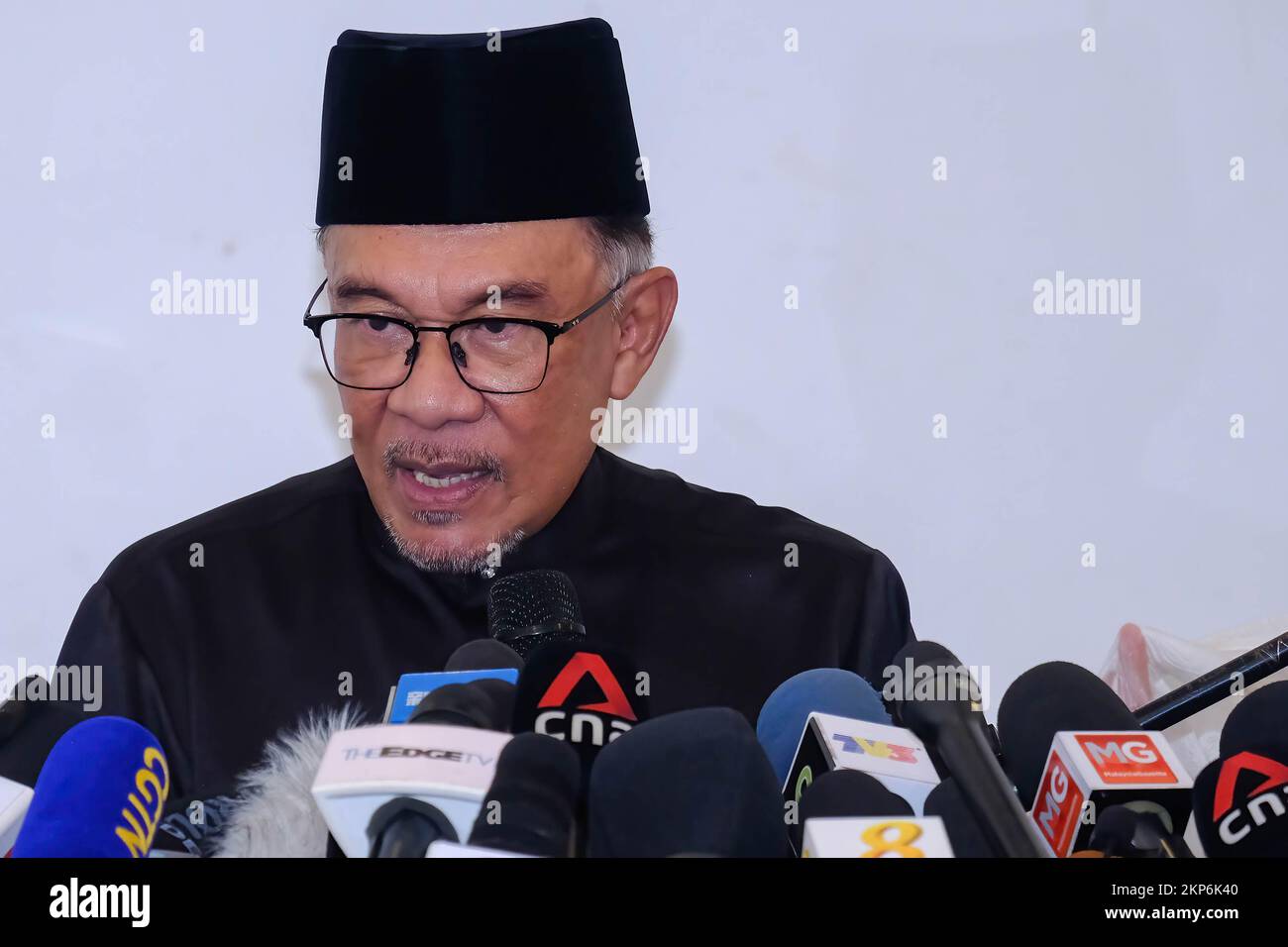 Yang di pertuan agong al sultan abdullah riayatuddin al mustafa billah ...