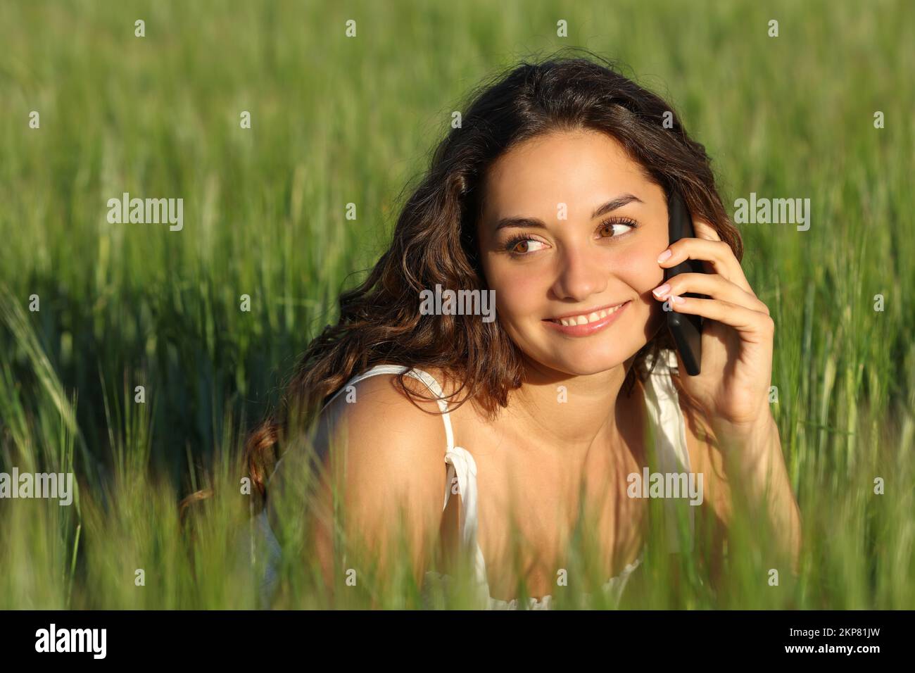 Smart phone mobile talking field hi-res stock photography and images ... Smart phone mobile talking field hi-res stock photography and images ...