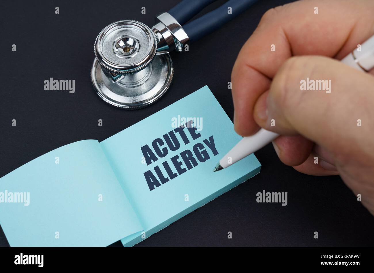 Acute allergy hi-res stock photography and images - Alamy