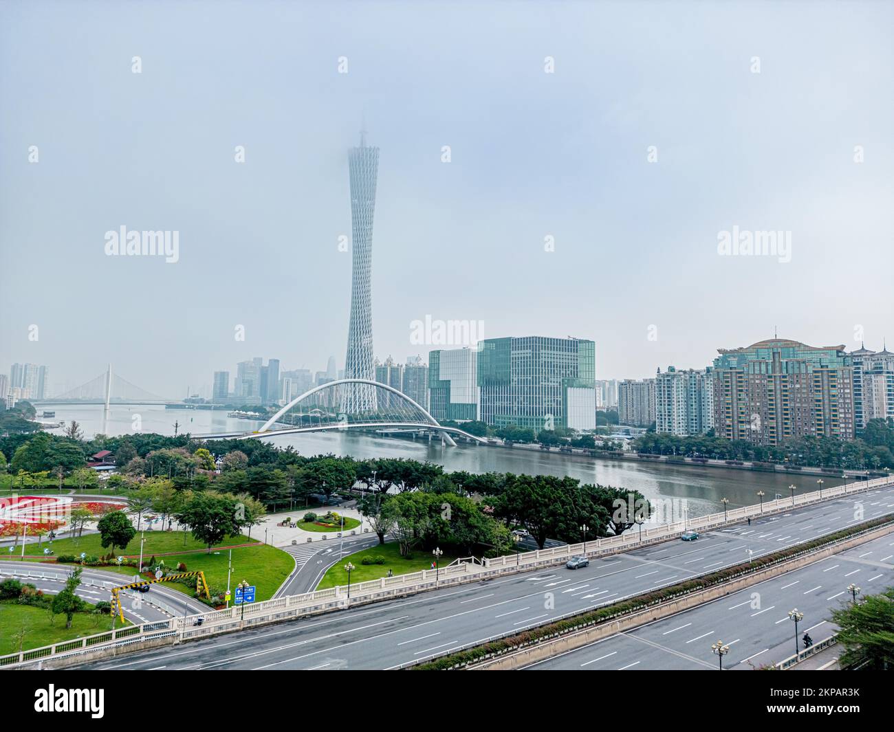 Aerial photo shows the little traffic flow on Guangzhou Bridge and ...
