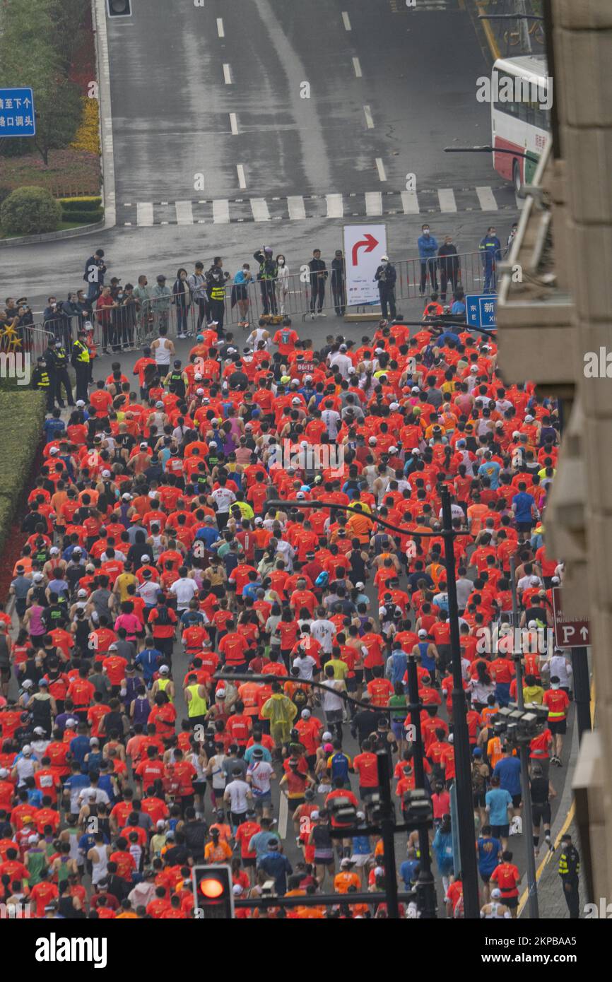 Aerial photo shows the 2022 Shanghai Marathon kicked off in Shanghai ...